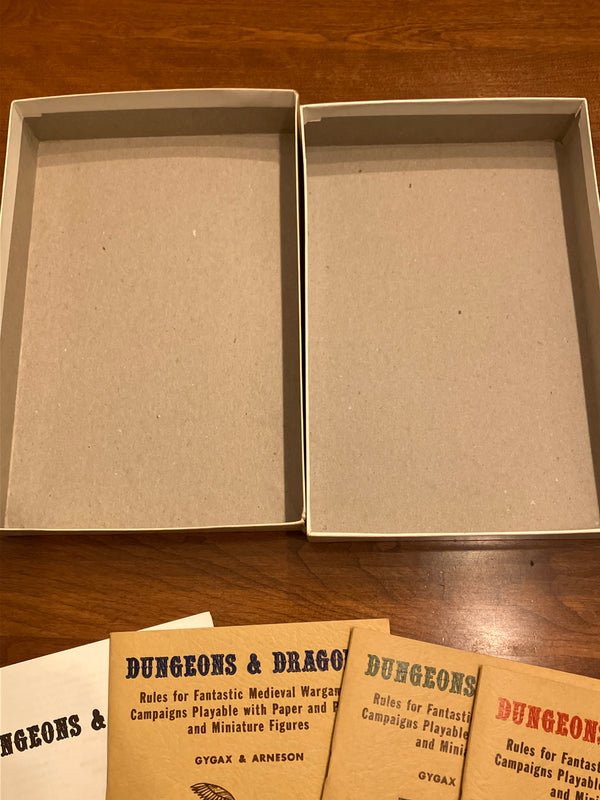 Original D&D Set (white box, Original Collector's Edition) by TSR 2002 ...